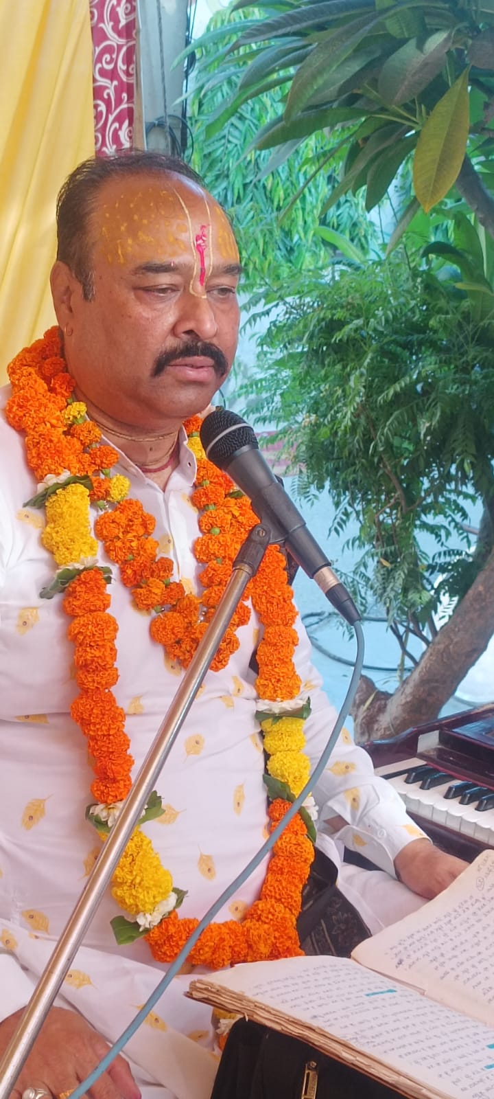 The importance of Maharas was explained on the sixth day of the Bhagwat ...
