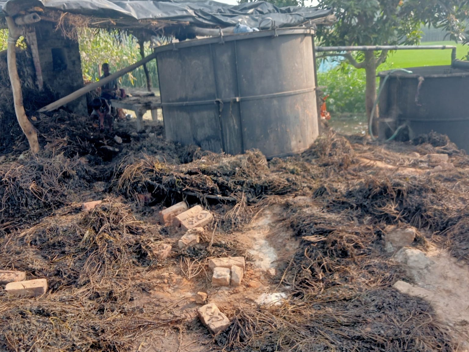 Barabanki Mentha Tank Blast | Woman, Three Injured Lucknow Refer