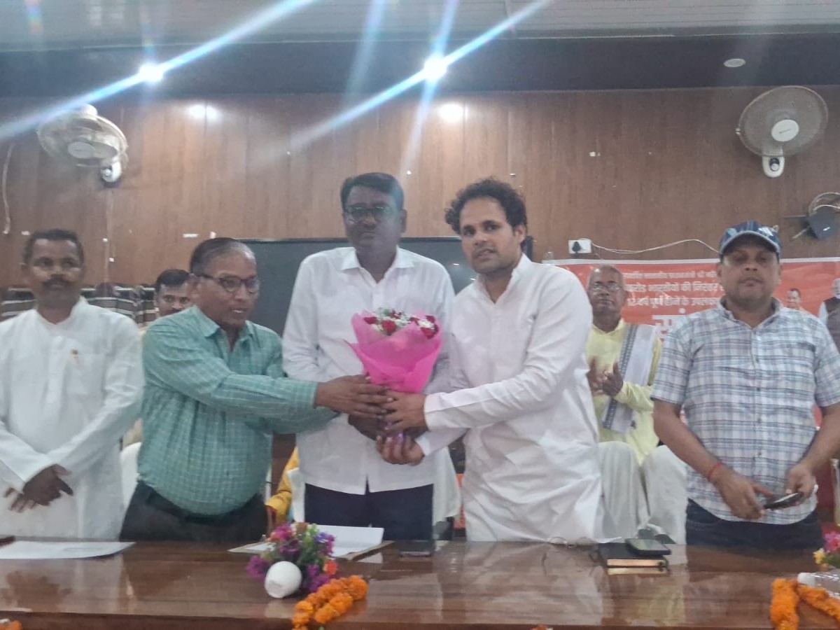 Ex-MP Ritesh Pandey Lists Govt Achievements | Ambedkar Nagar Camp