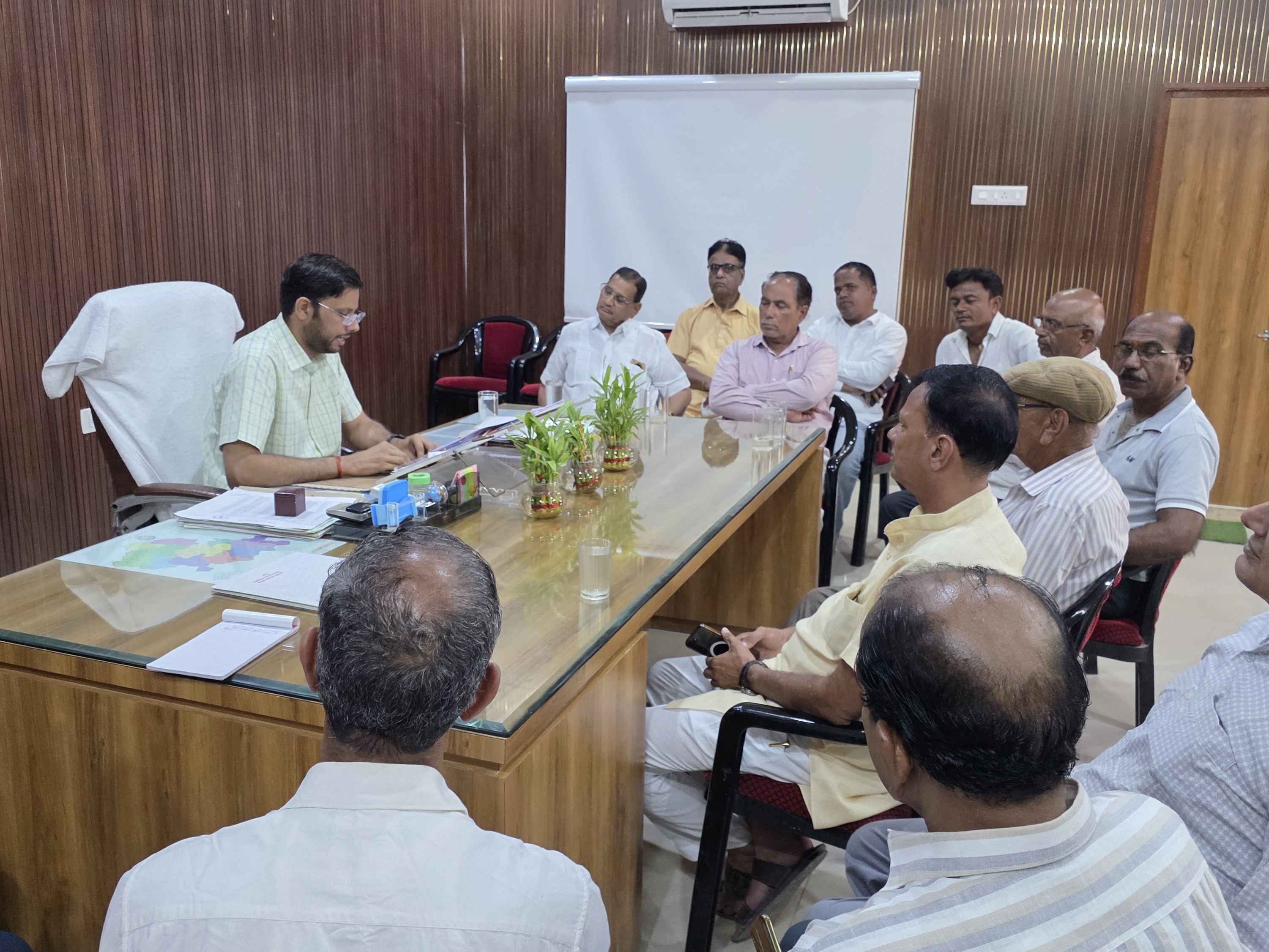 Jayal SDM Meeting: Dilapidated Buildings & Monsoon Safety