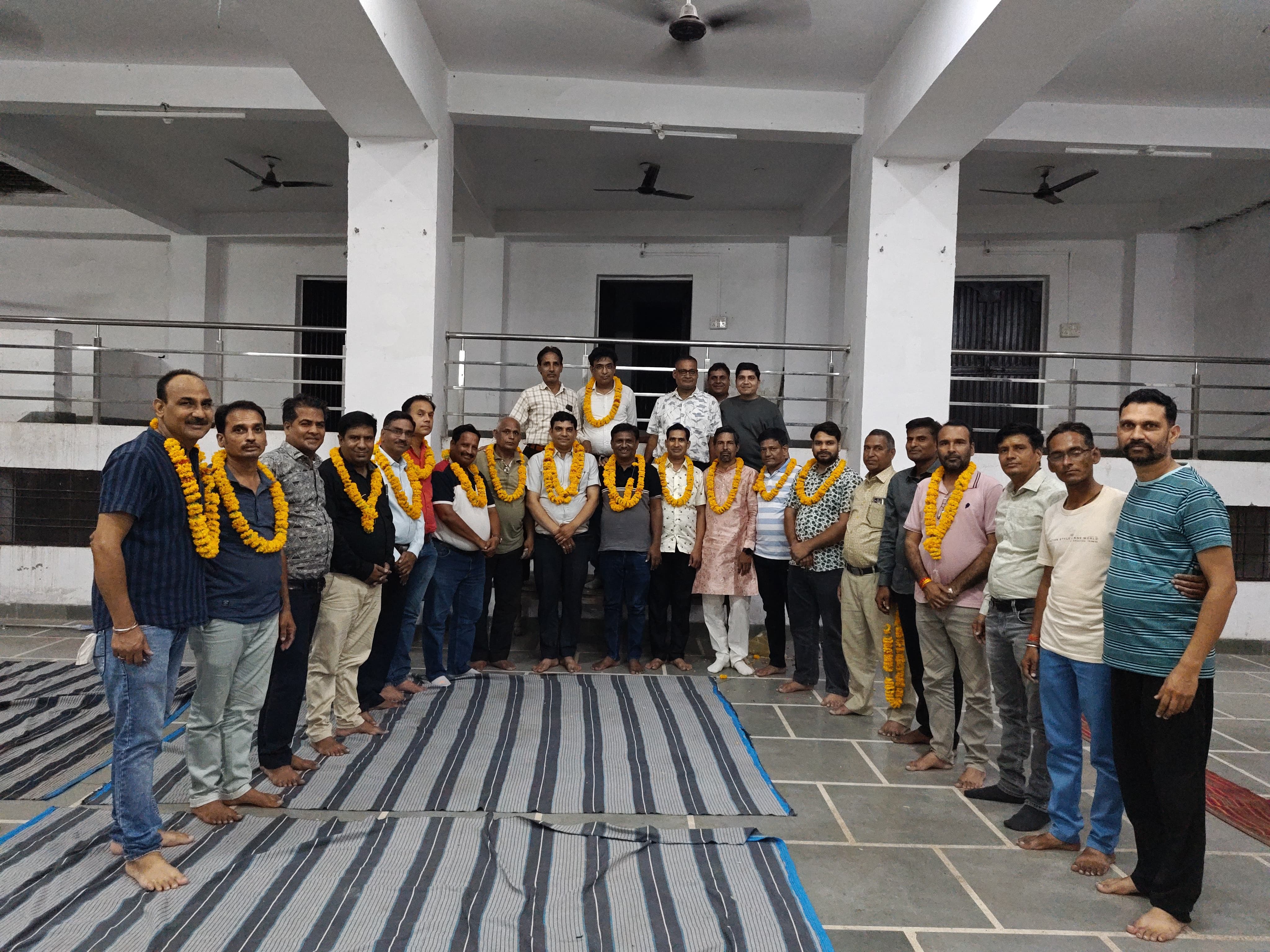The new executive committee was sworn in at Bagherwal Chetna Youth Cell.