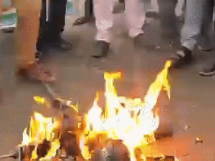 Mansi Congress Protest: PM Modi Effigy Burnt Over NEET Paper Leak