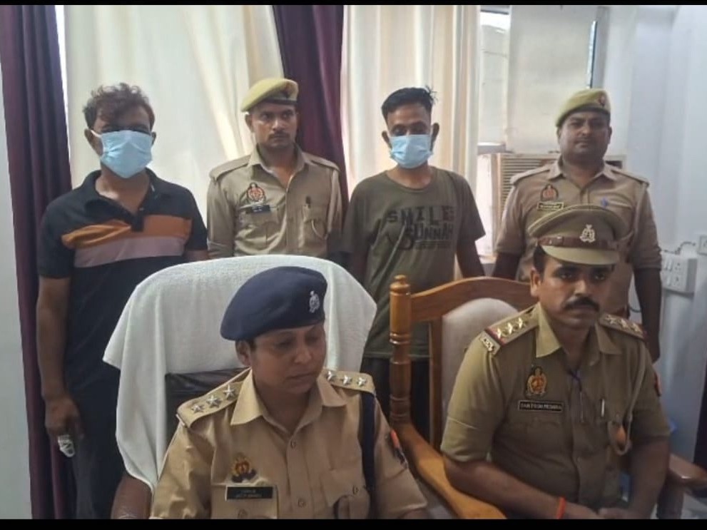 Balrampur Hotel Assault: Two Arrested, Knife Recovered | Uttar Pradesh