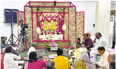 The flower bungalow was decorated with 65 kg of mogra and jasmine ...