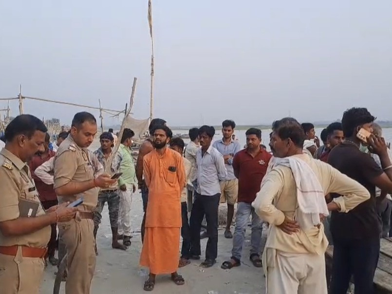 Sambhal Rajghat Ganga Bridge: Mentally Ill Youth Jumps | Arvind Missing ...