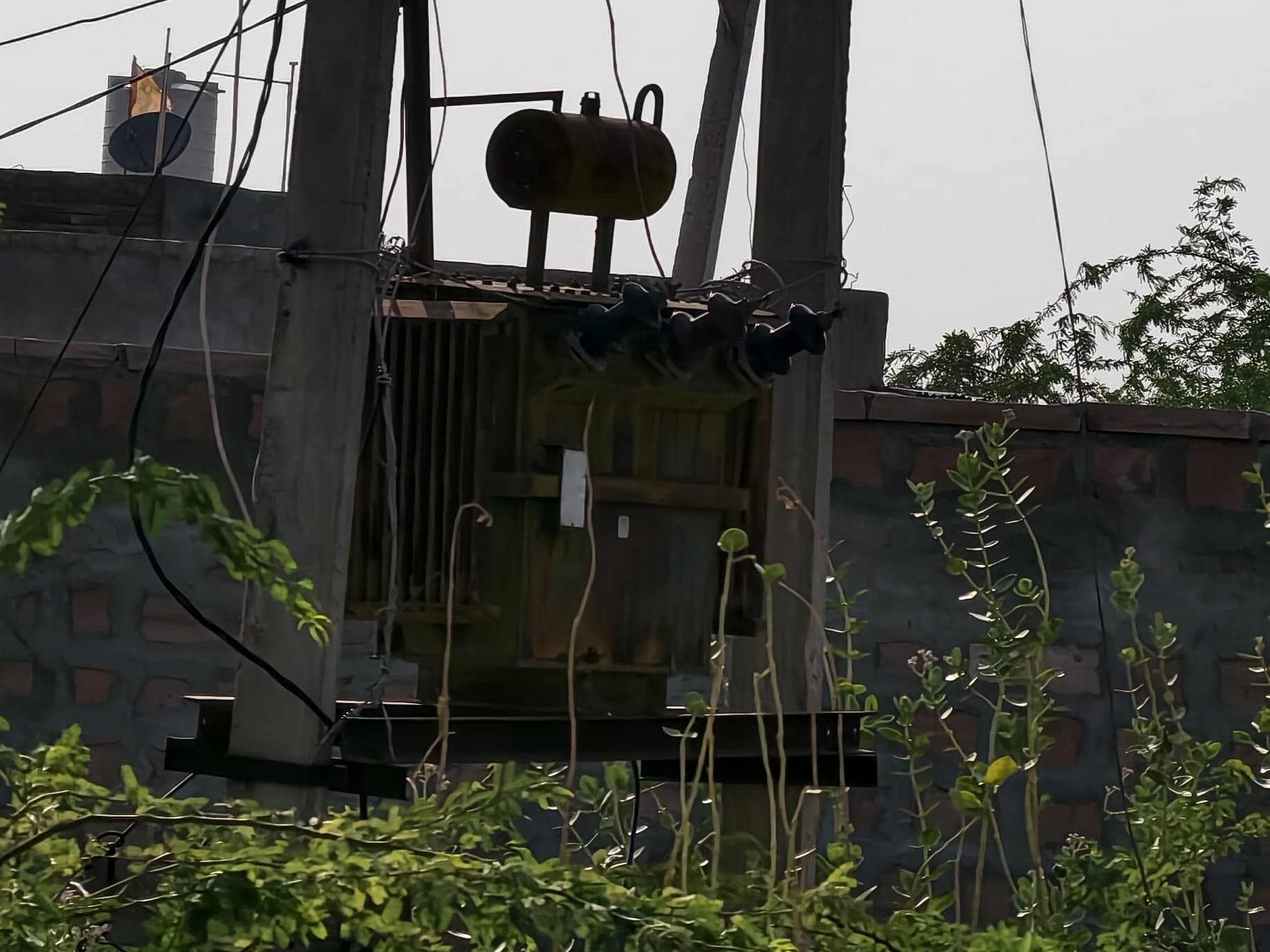 Phalsund Power Outage | Villagers Angry Over Transformer Fire