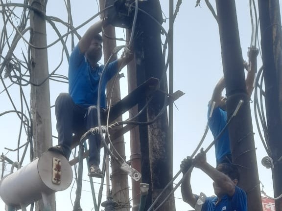 Noorpur Power Outage | Transformer Fire Amidst Heatwave