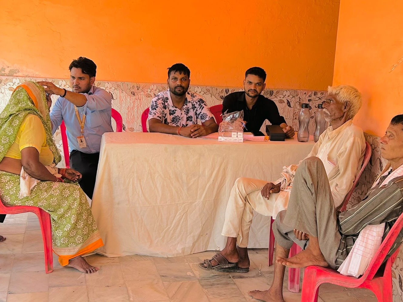Agra Free Eye Camp Genutha | 85 Patients Screened, 15 Cataract Identified
