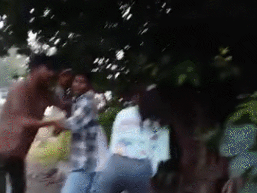 Raipur Thar Rash Driving Hits Bikes | Family Threatens Crowd