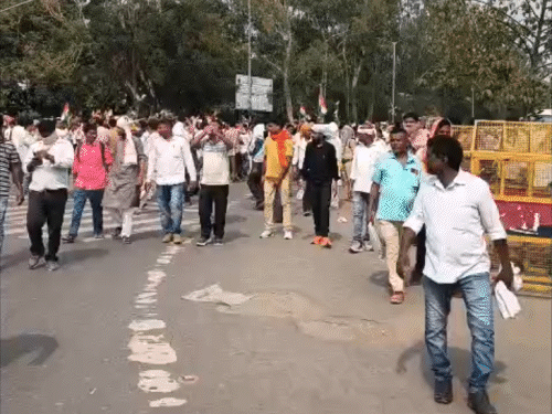 Patna Dakbungalow Chauraha CM House March | Police Deployed