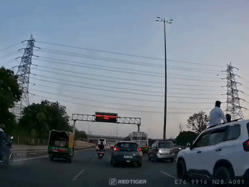 Gurugram Car Roof Stunt Reel Danger | NH48 Dashcam Video
