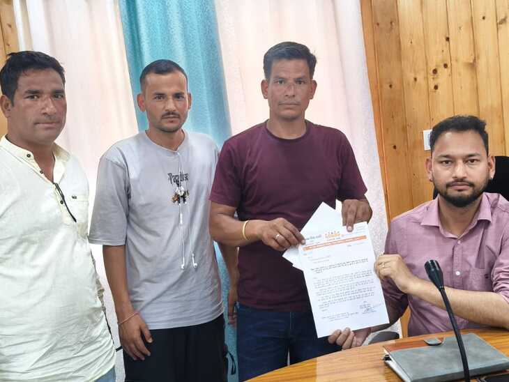 Dharchula Jumma Villagers Demand Safety Work | Land Erosion, Dharna ...