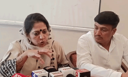 Rewari Zila Parishad Dispute: Woman Withdraws Complaint Against Deepika ...