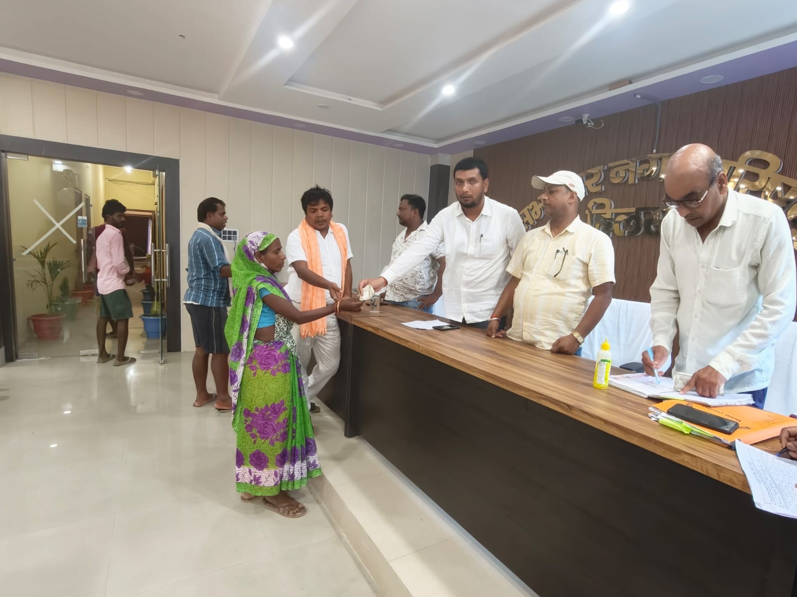 Hilsa Nagar Parishad Financial Aid | 29 Families Get Kabir Antyeshti Anudan