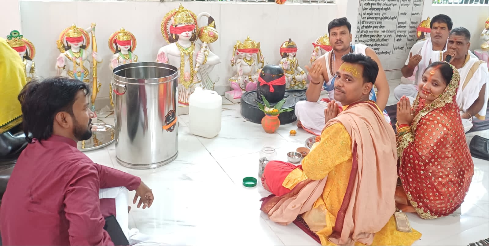 The divine abode of Sarvadev resonated with mantras, rituals completed