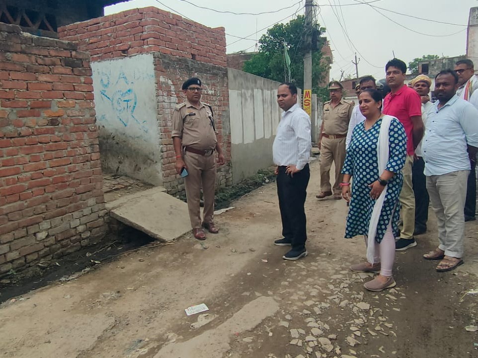Sant Kabir Nagar Govt Land Encroachment Removed | Babhani Chauraha