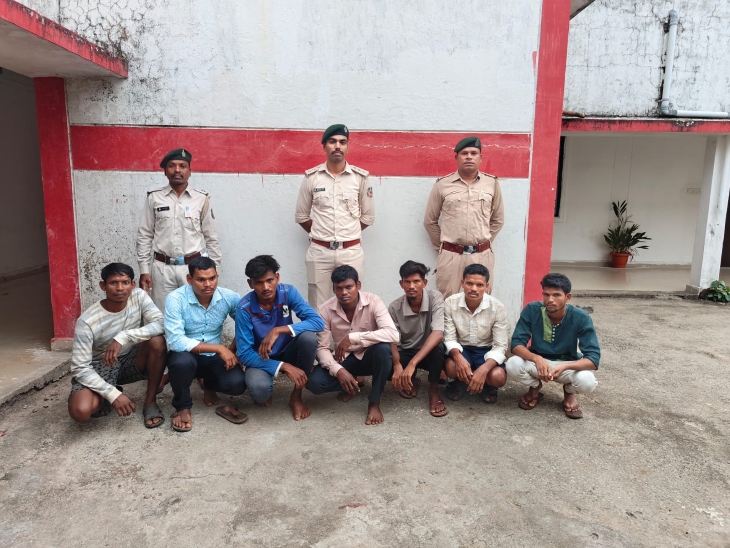 Sukma Poachers Arrested | Squirrel Monkey Hunt Controversy