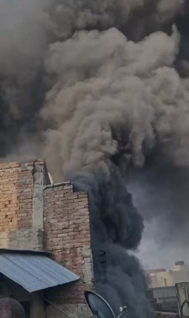 A fire broke out in a three-storey warehouse due to a short circuit and ...