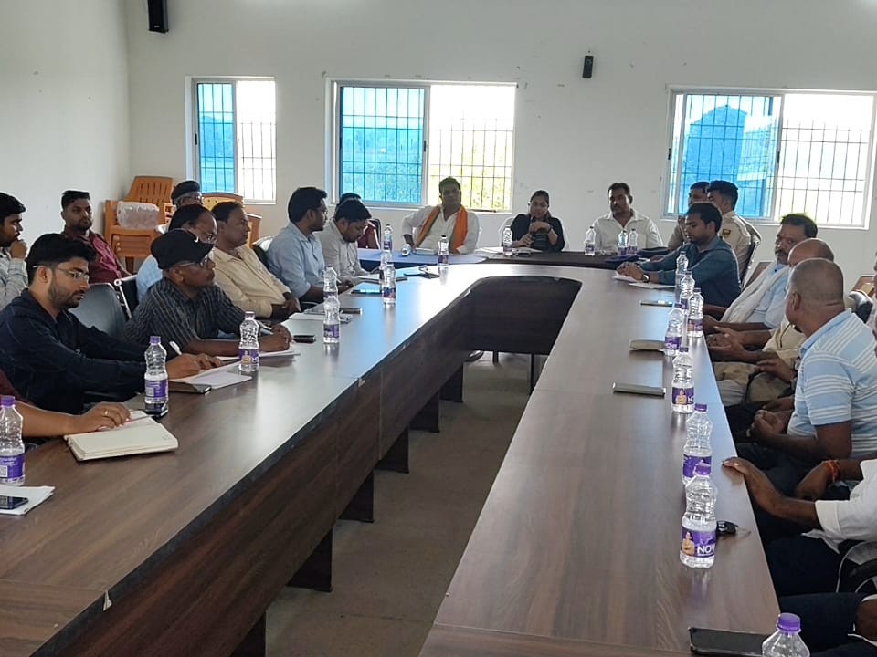 Tetia Bamber Schemes Implementation Meeting | Pranav Kumar Singh Focus