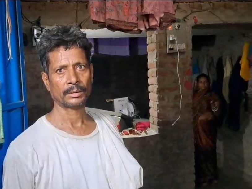 Parbatta Bihar House Theft | Crores Goods Stolen, Villagers Scared