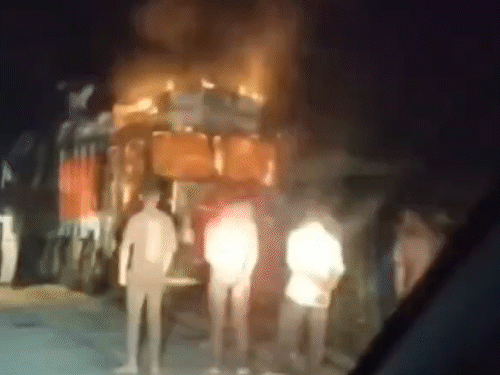 Surajpur Truck Bike Accident: Three Youths Dead, Angry Villagers Set ...