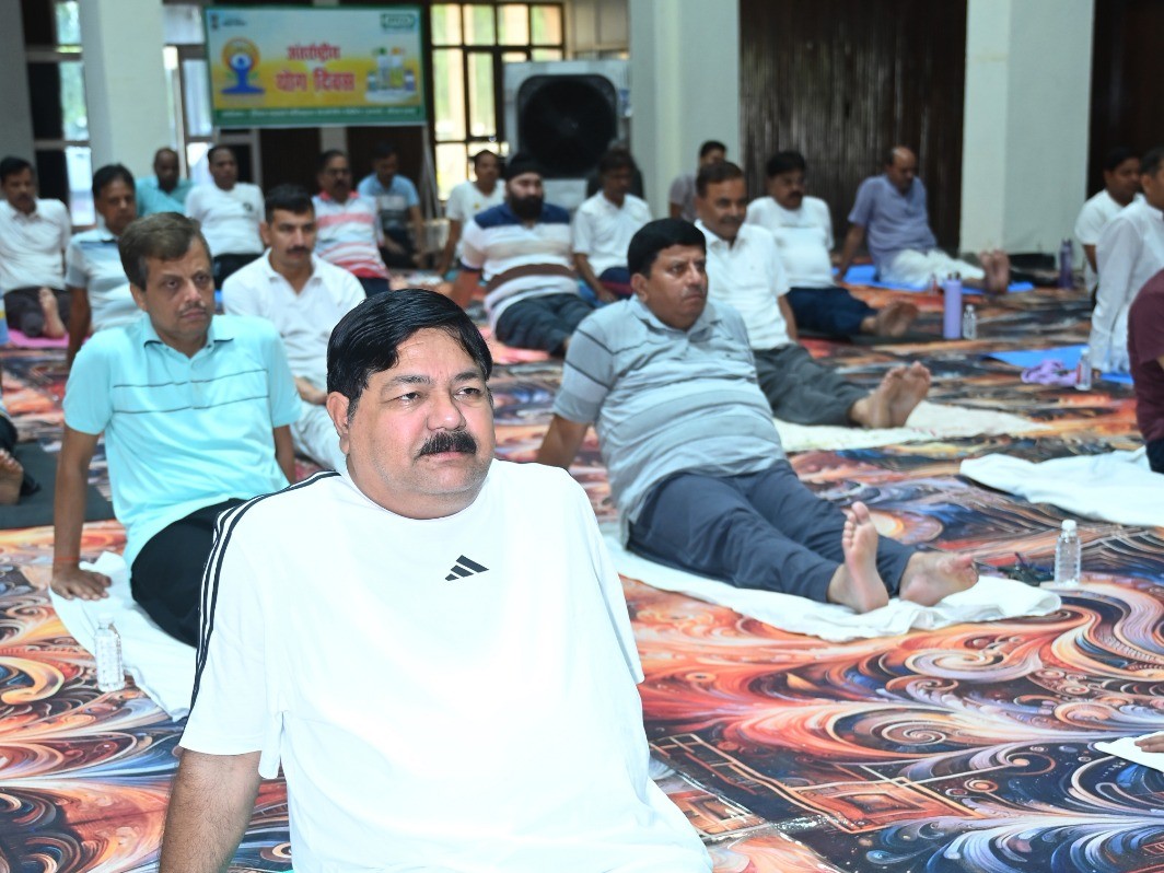 IFCO Aonla Yoga Camp: Senior GM Stresses Yoga for Stress-Free Life