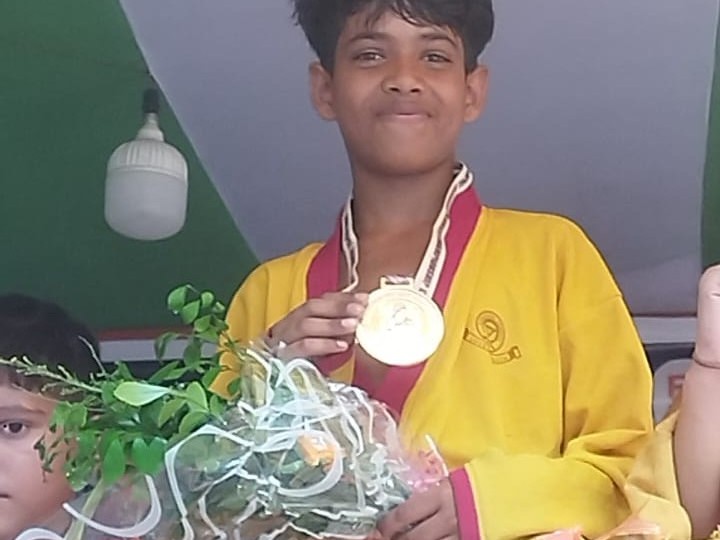 Etas Saksham Thakur Wins Gold at Indo-Nepal Karate Championship | North ...