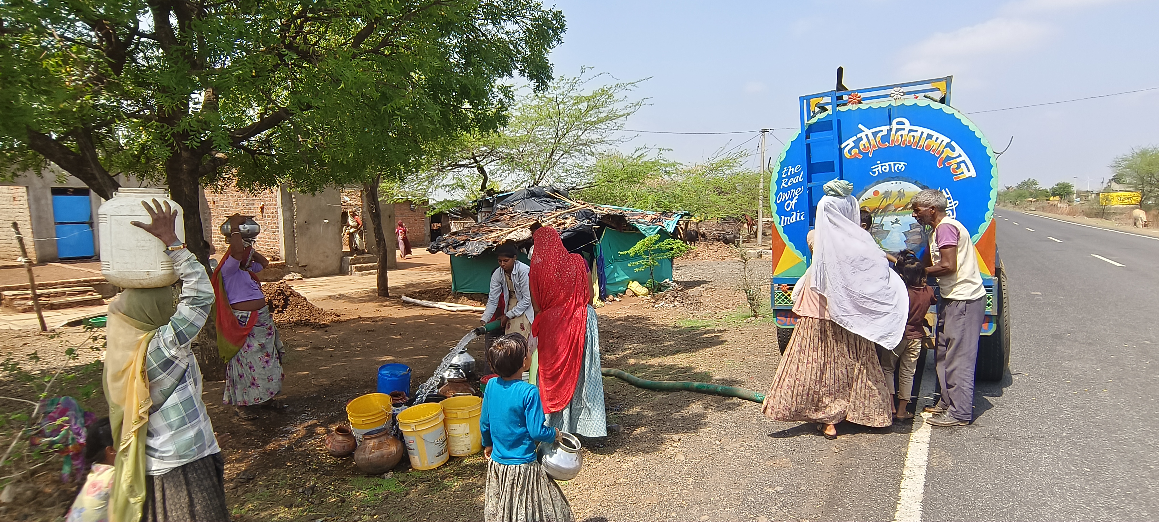 The city's water crisis deepens, with officials holding meetings with ...