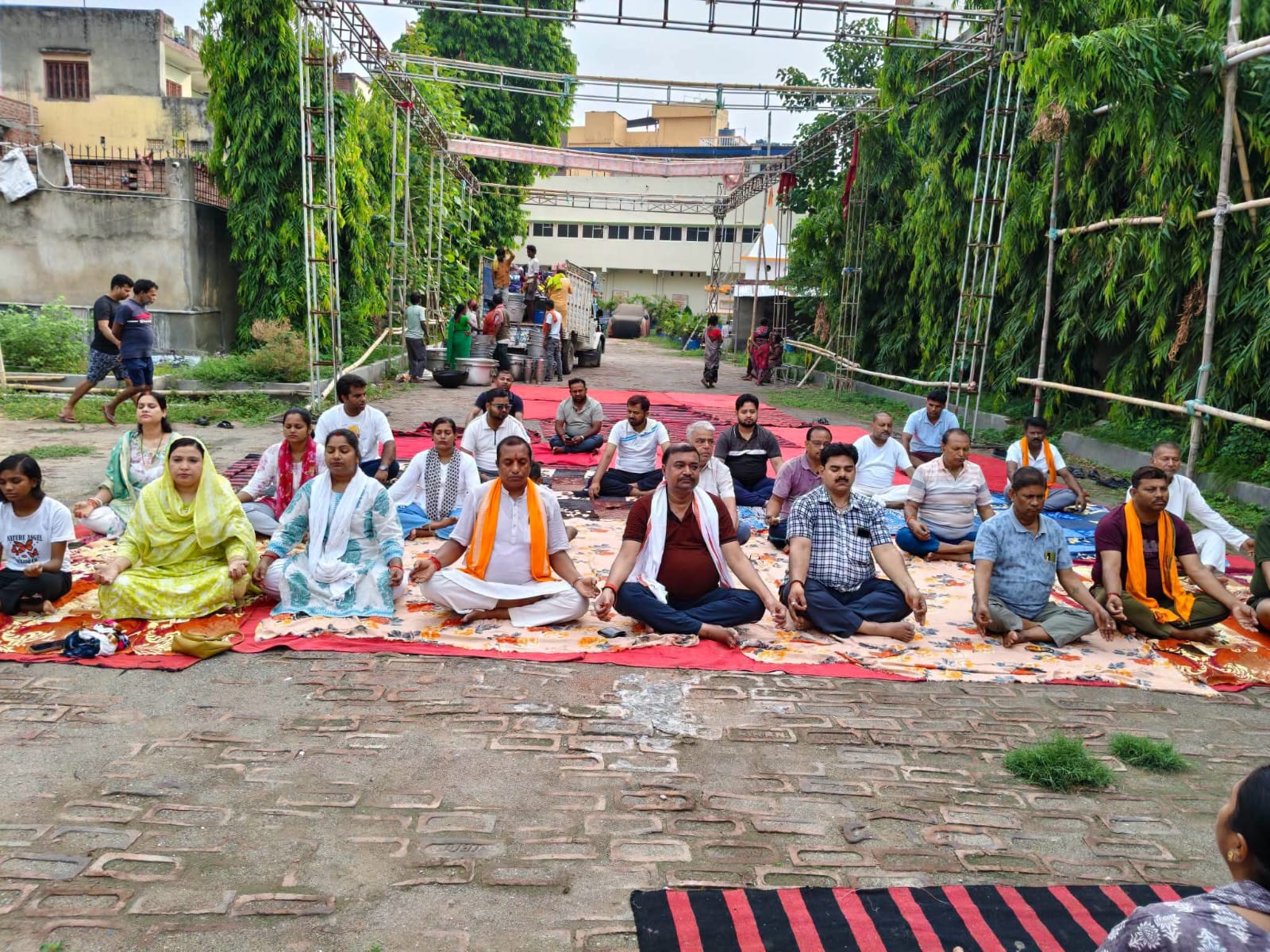 Nawada BJP organised a yoga camp at Arya Samaj Mandir