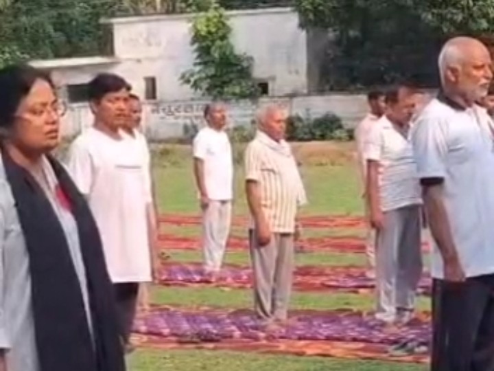 Goshainganj Yoga Event: Healthy Life Resolutions on International Yoga ...