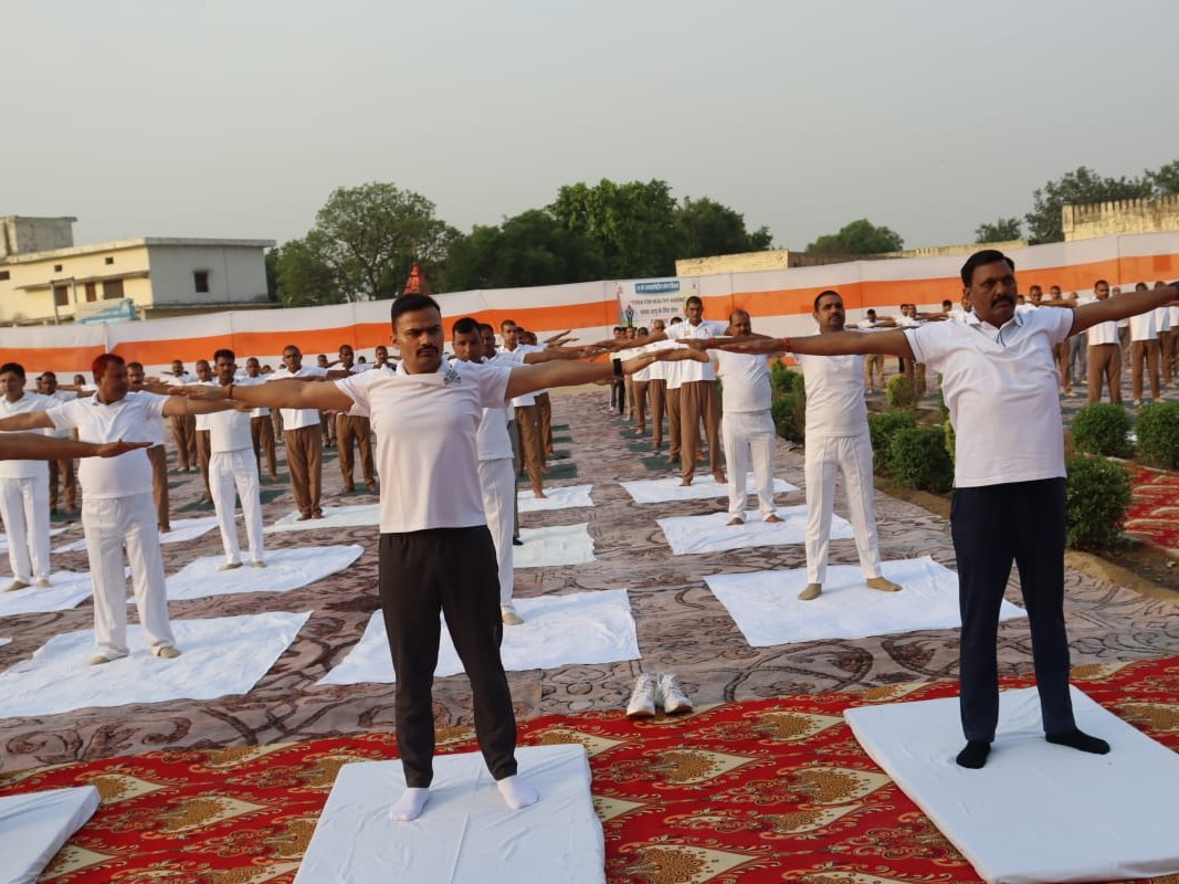Bahjoi Yoga Camp For Healthy Ageing | Police Perform Yoga