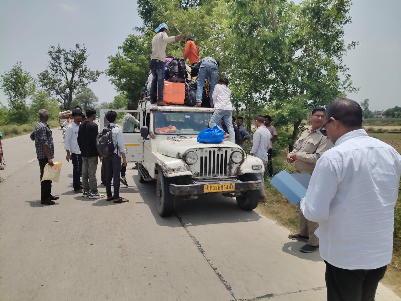 Gonda Road Safety Campaign: School Bus & Wedding Vehicle Strictness
