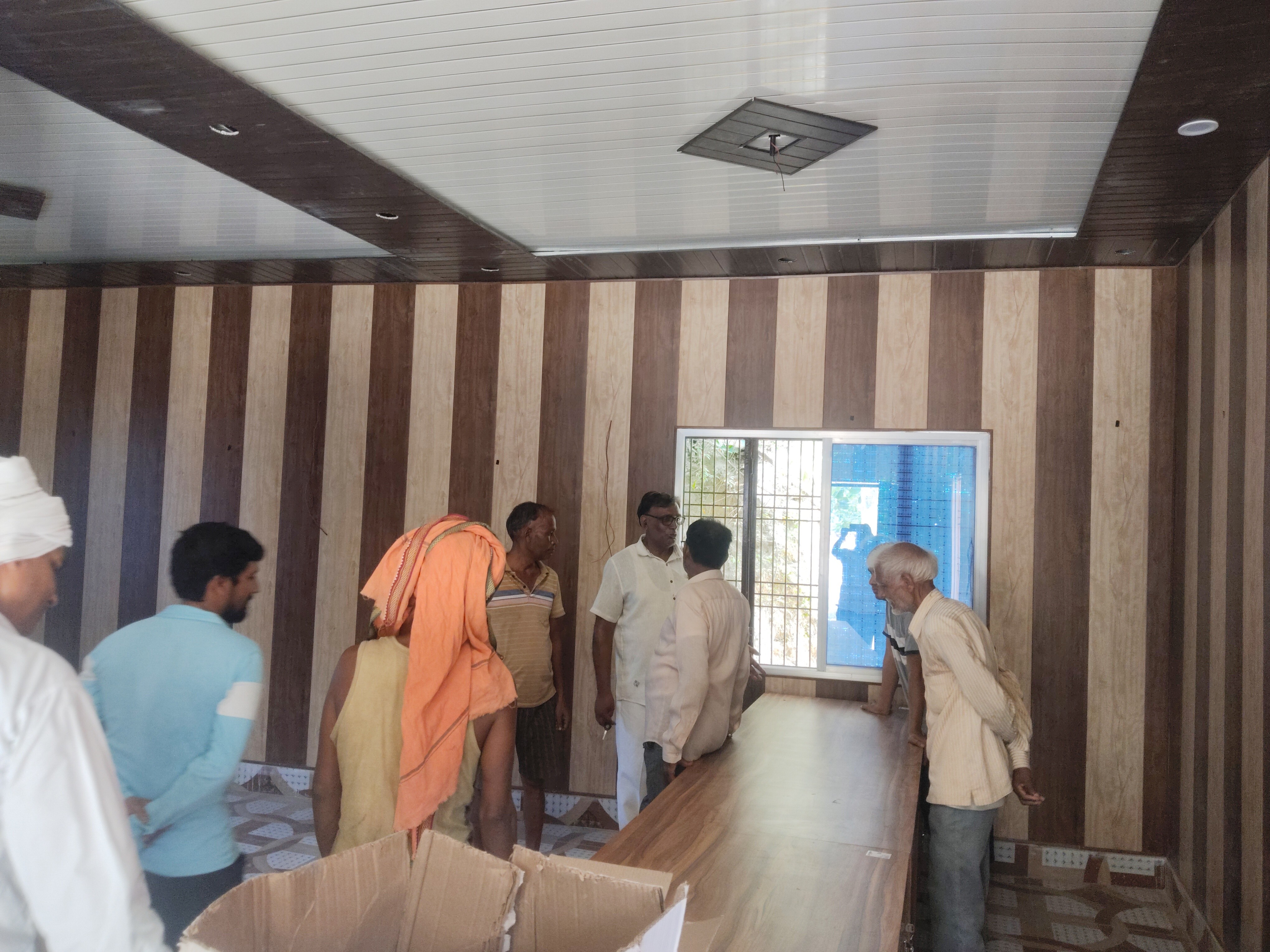 Purkhipur High-Tech Library | Rural Students Benefit; Gram Pradhan ...