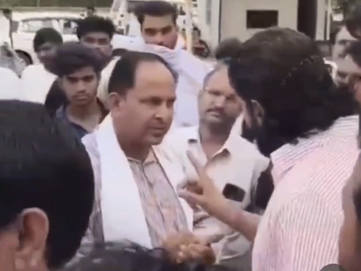 Samod Hanuman Dham Parking Fee Controversy | Police Question Youth