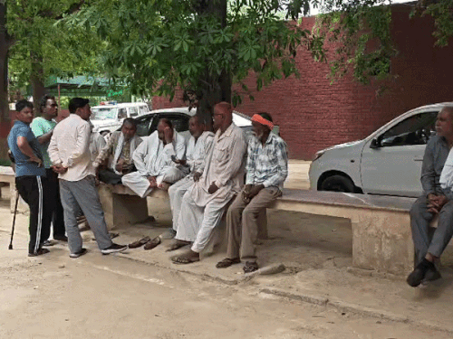 Fatehabad Youth Suicide | Mobile Shop Owner Newlywed