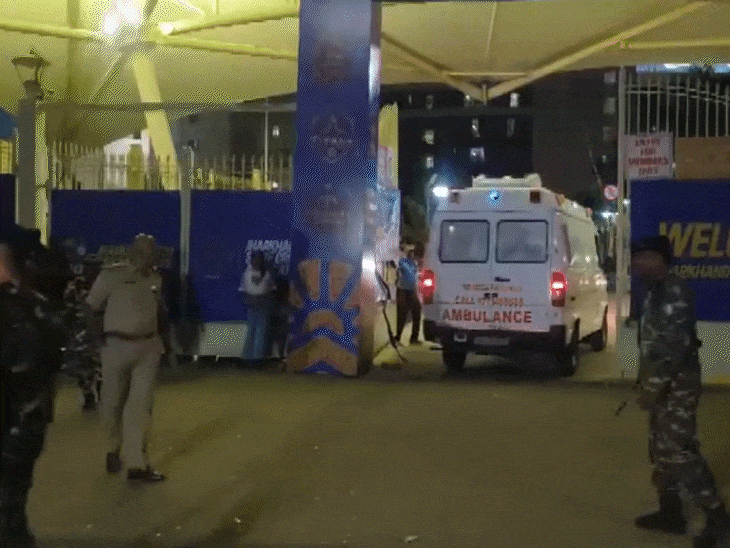 JPL T20 Final Crowd Rush | Ranchi Stadium Gate Damage; Chaos Ensues