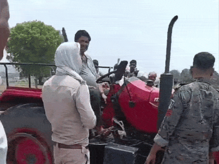 Singrauli Tiger Reserve Team Formed | Rural Say Tractor Empty