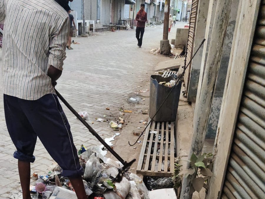 Barabanki Nagar Panchayat Cleanliness Drive | Prevent Waterlogging