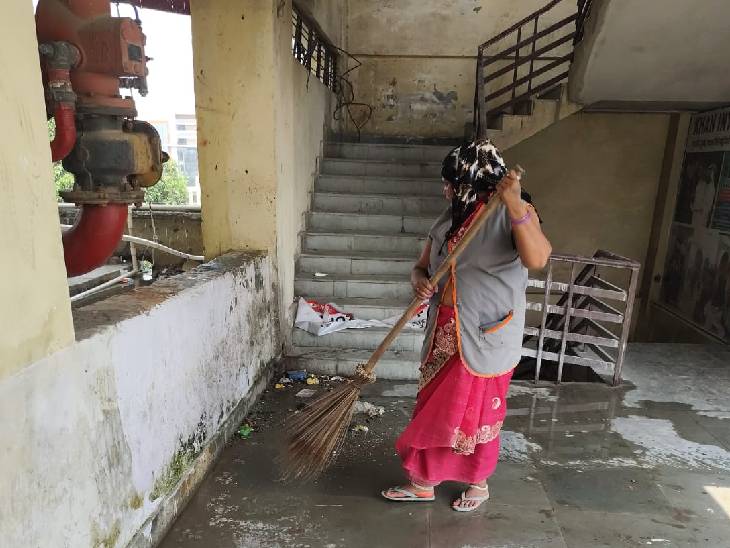 Gorakhpur GDA Tower Cleanliness Drive | Water Supply Resumes