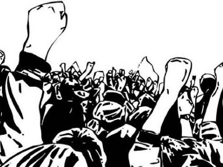 Single women demand to increase pension to Rs 5,000 and provide housing ...