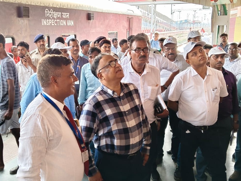 Madhepura DRM Inspection | Station Building Inauguration Wait