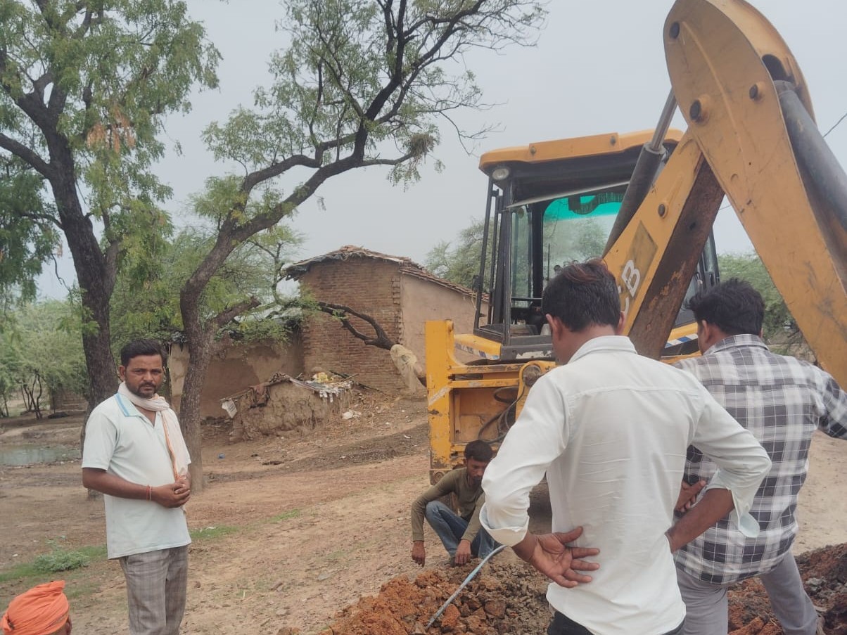 Kamasin Water Crisis: Jal Jeevan Mission Takes Action, Fixes Leaking ...