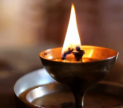 information about lamp in home temple | जाणून घ्या, घरामध्ये दिवा ...