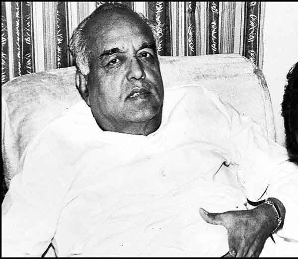 former Maharashtra chief minister Vasantdada patil birth anniversary ...