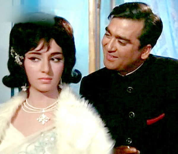 Life Tragedy Of Actress Vimi | दारूसाठी या थराला गेली होती ही अभिनेत्री ...