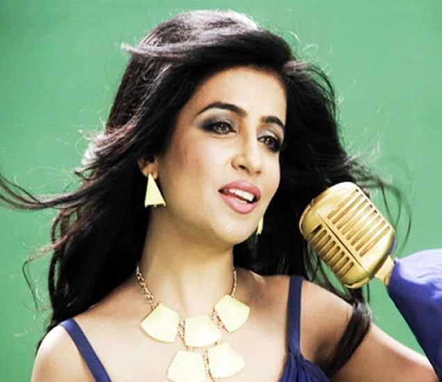 Bollywood Singer Shibani Kashyap S Statement Over Casting Couch