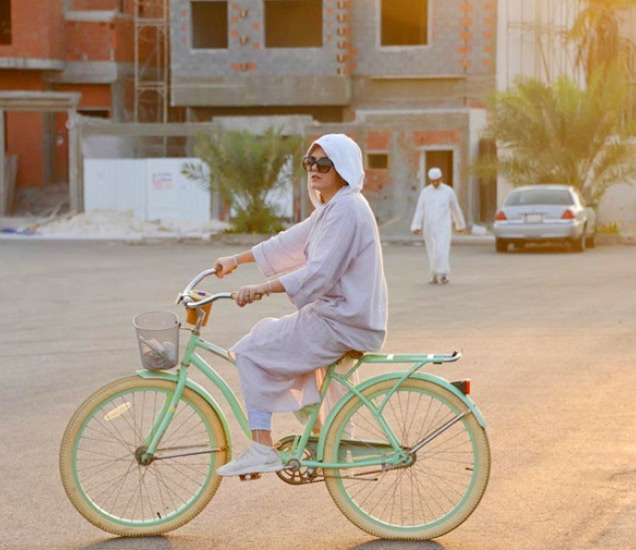 Saudi Arabia Women Embrace Change In Life, Modern Days And Lifestyle In ...