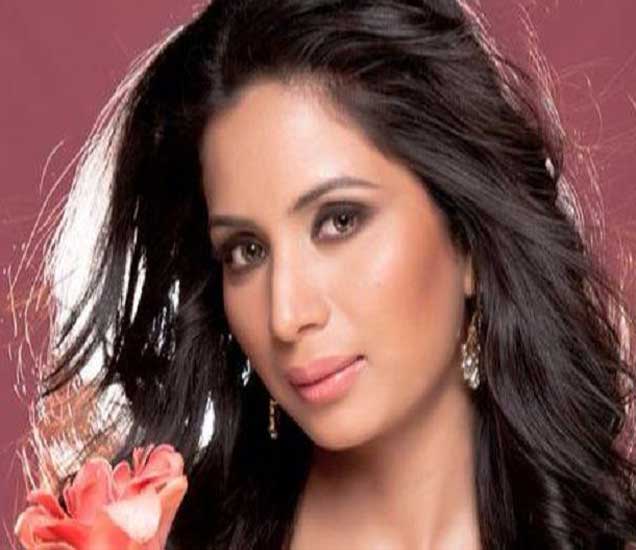 actress mallika rajput leave njp & join again congress | अभिनेत्री ...