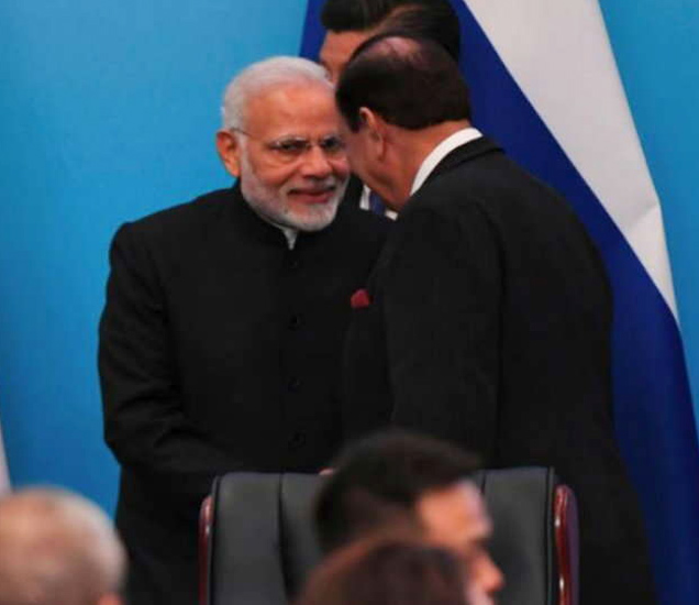 Modi Pak President Handshake At Shanghai Cooperation Organisation Day 2 ...