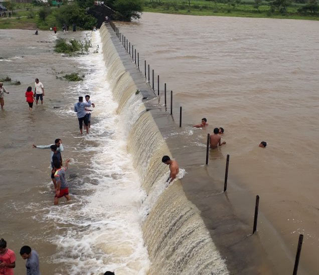 heavy rain in kolhapur, kalamba dam full of water | KOLHAPUR: जिल्ह्यात ...